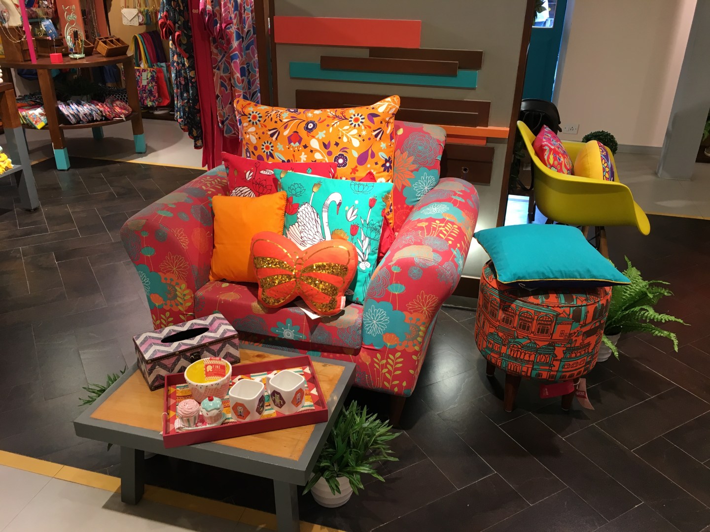Fierce Fashion – Chumbak in Mumbai, India – FoodWaterShoes
