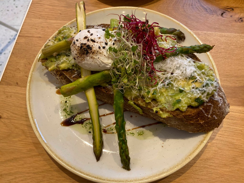 Breakfast of Champions – That’s Toast in Bruges, Belgium – FoodWaterShoes